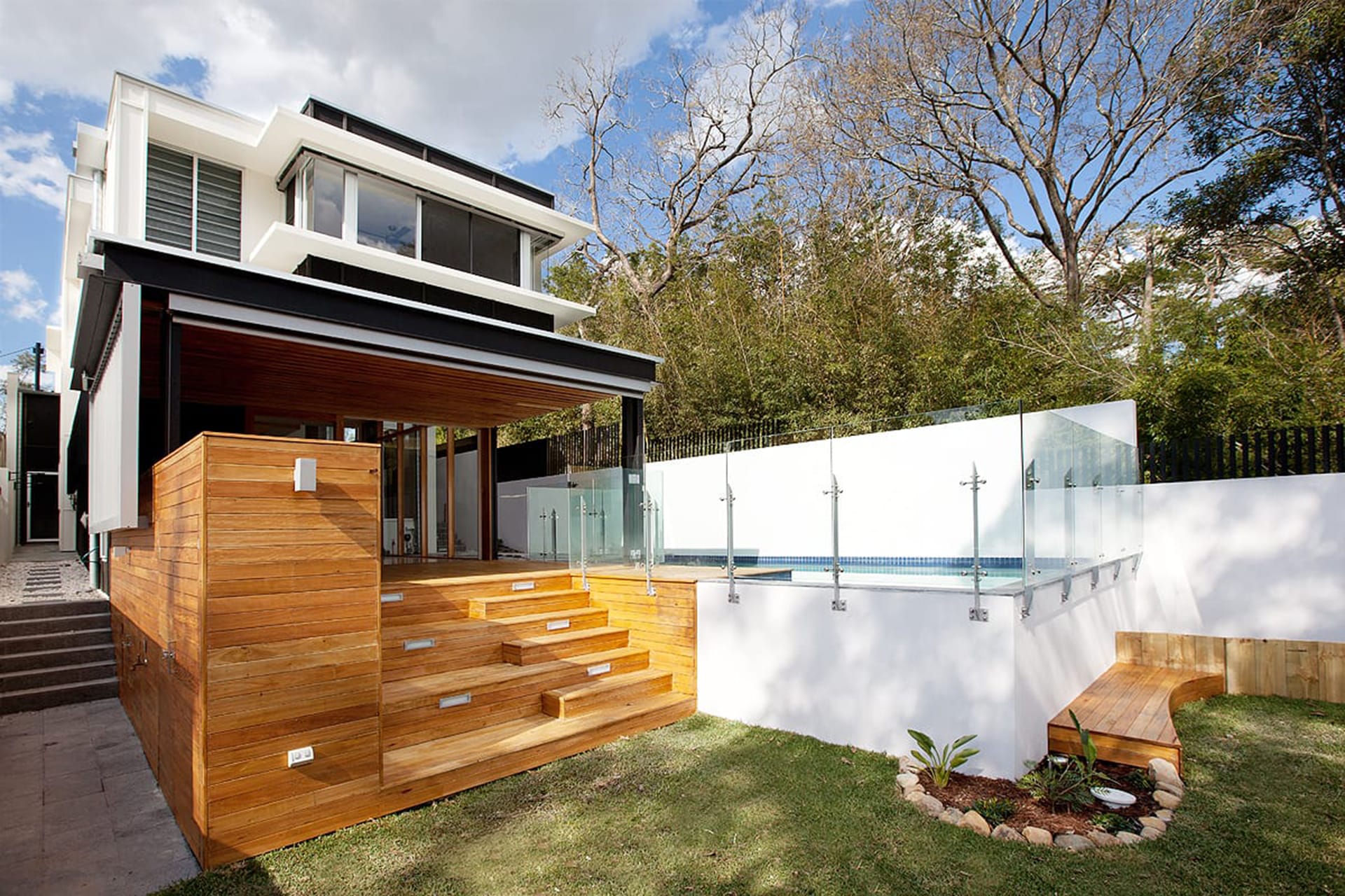 St Lucia - Craft Builders